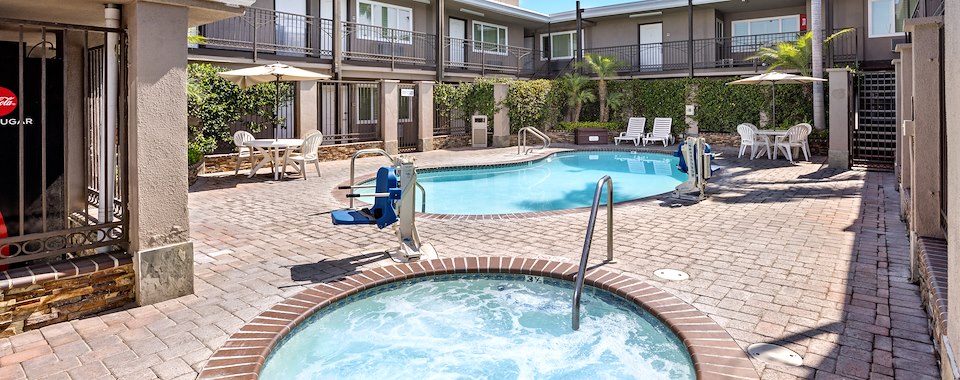 Anaheim Hotel Deals: Del Sol Inn Near Disneyland